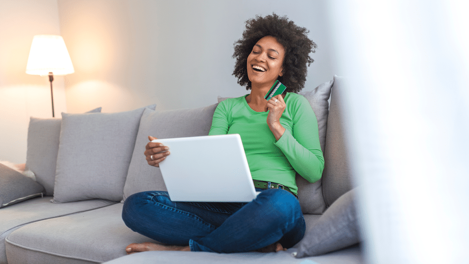 Cartão adicional: como funciona, fatura, limite e mais